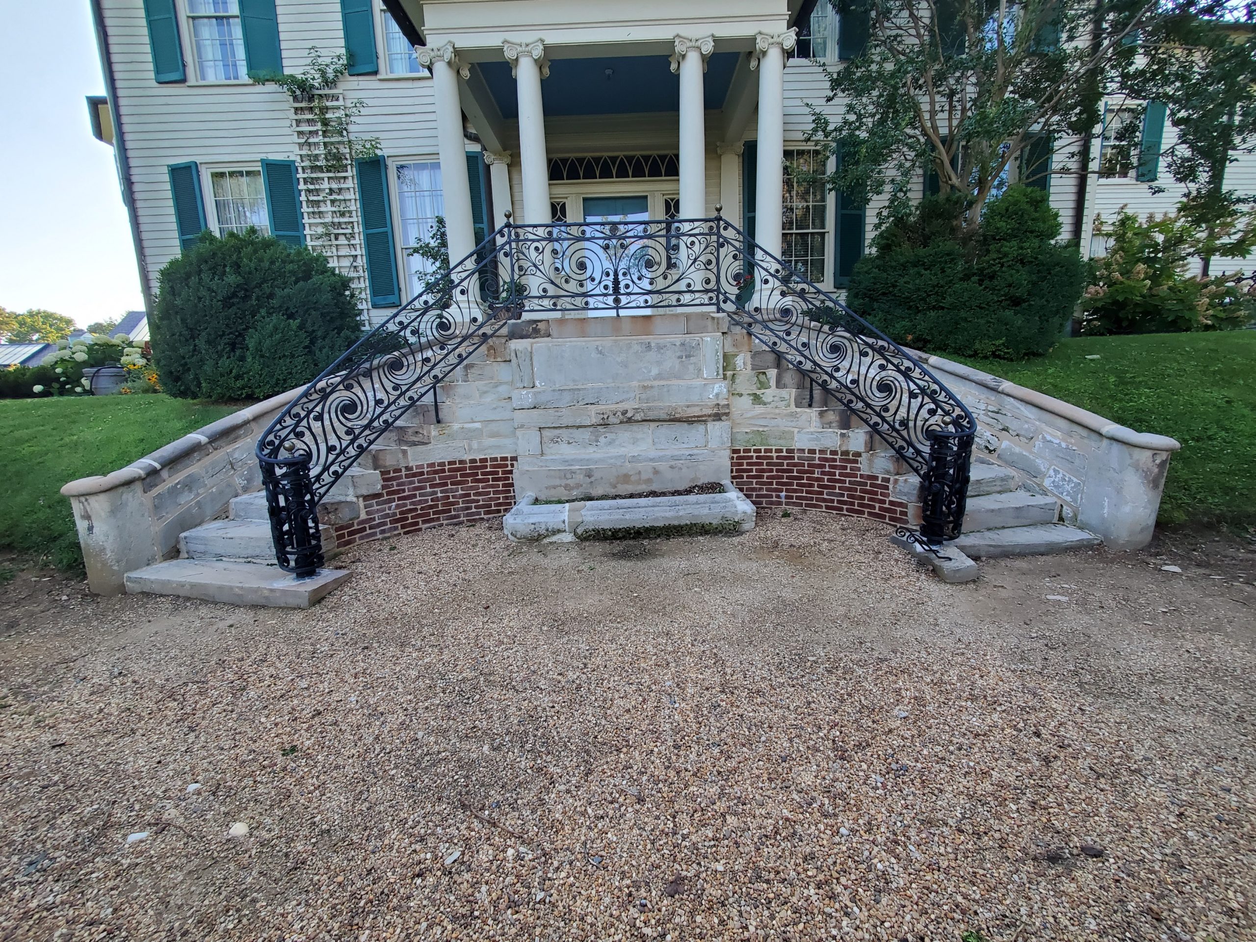 Belmont's Historic Horseshoe Staircase - Gari Melchers Home and Studio